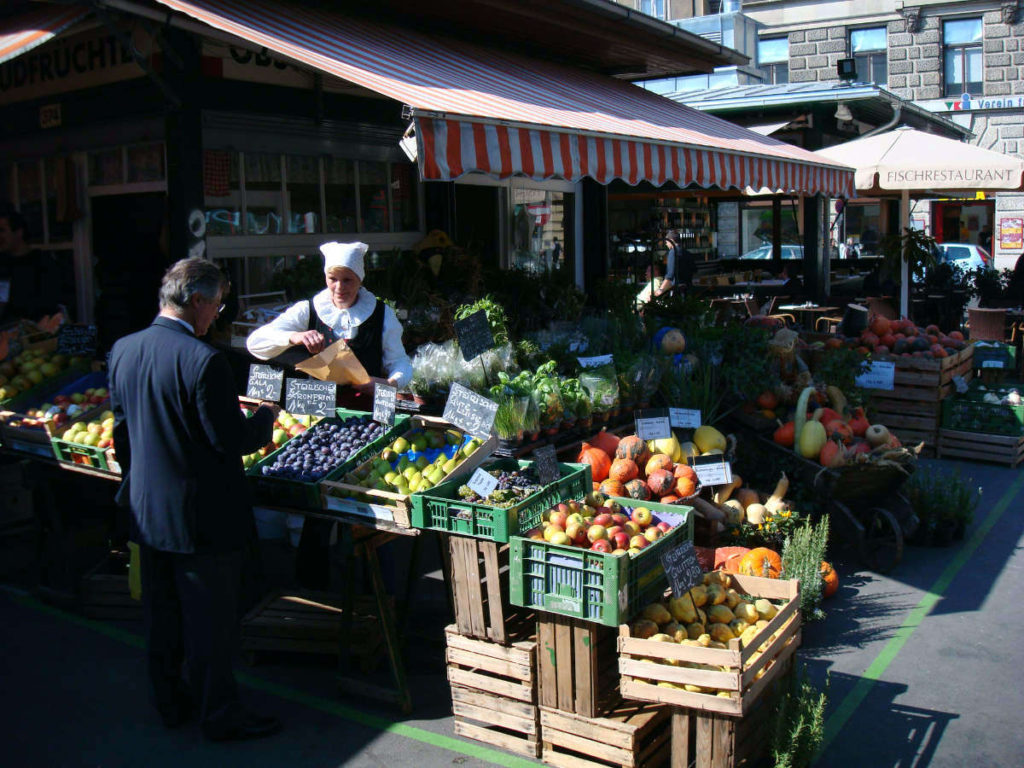 Naschmarkt: Vienna's most popular market - Travel Cook Tell